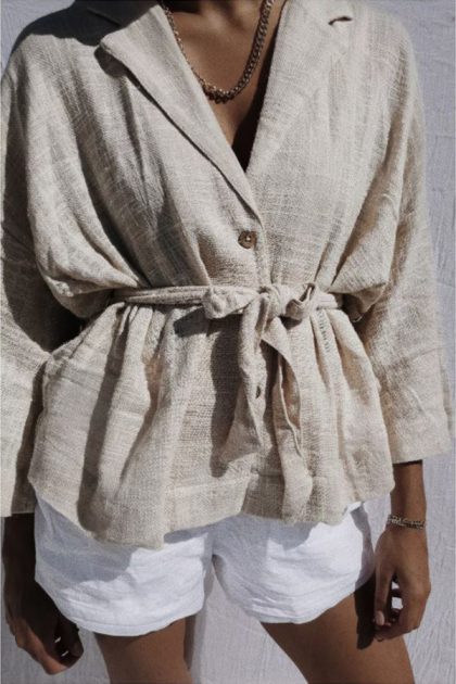 10 Fabulous Jackets & Coats for Women with Big Arms