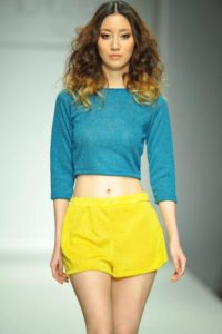 Bare Midriff: Who Started This Sticky Fashion Trend?