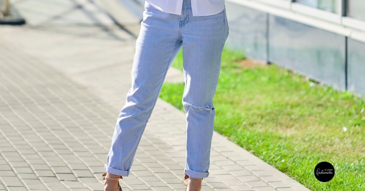 How to Wear Boyfriend Jeans (Dos and Don'ts + 5 Outfit Formulas)
