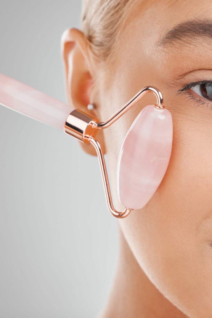 These are the Best-Selling Beauty Rollers on Amazon - budget FASHIONISTA