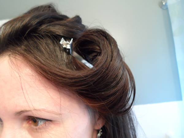 How to Get an Elegant Updo | The Budget Fashionista