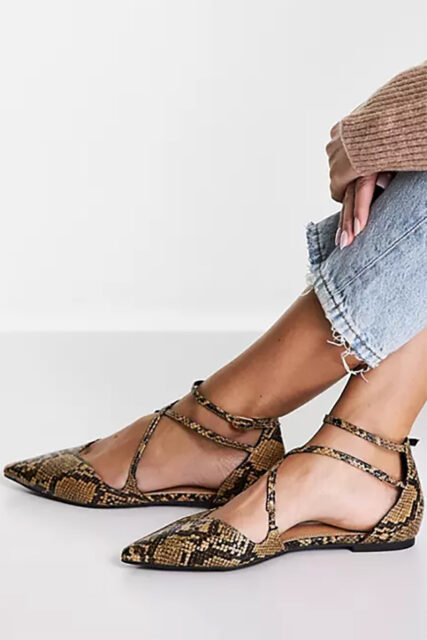 10 Cutest Flats for Spring Under $50 - The Budget Fashionista